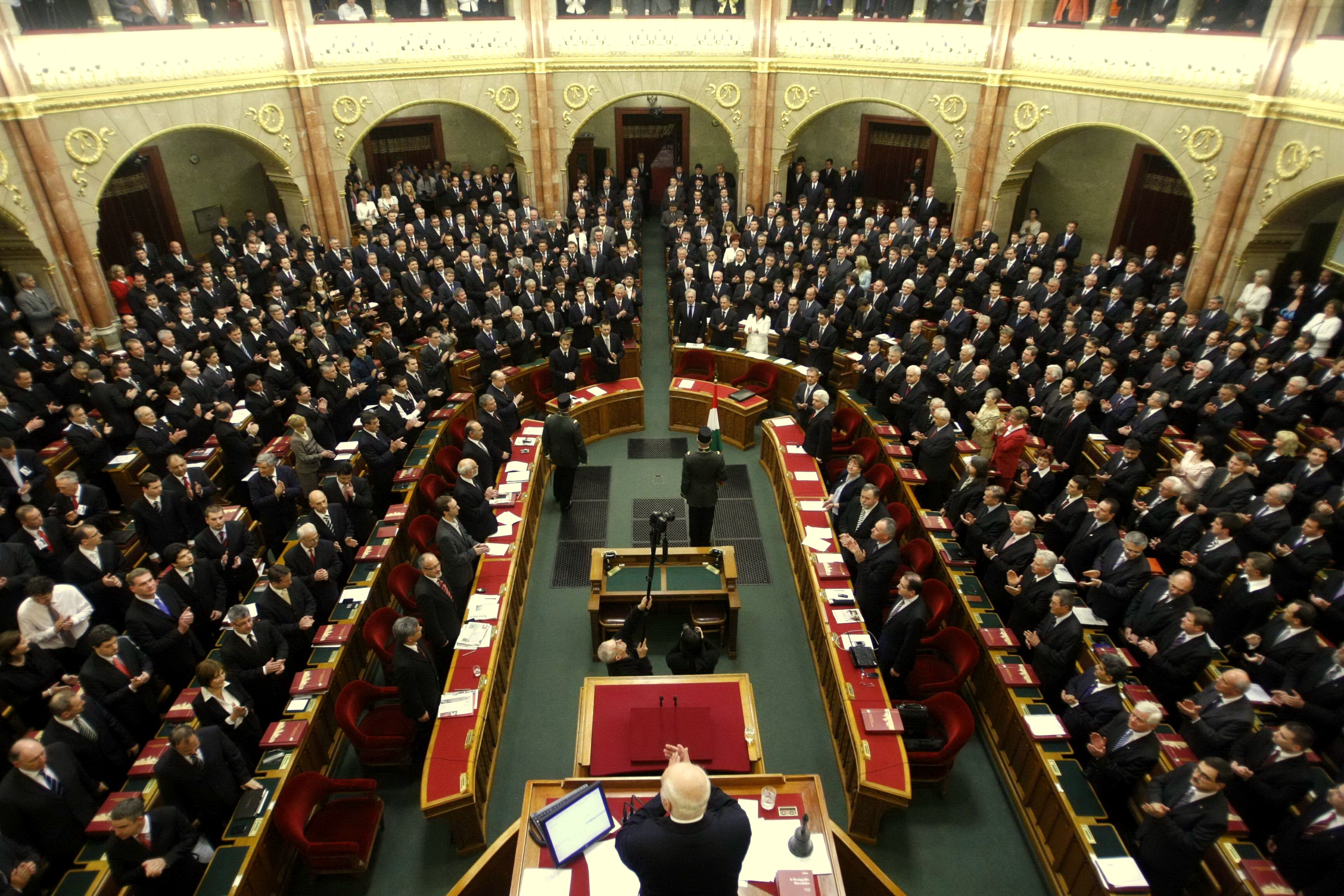 TGM: Parlamenti kreténizmus « Mérce