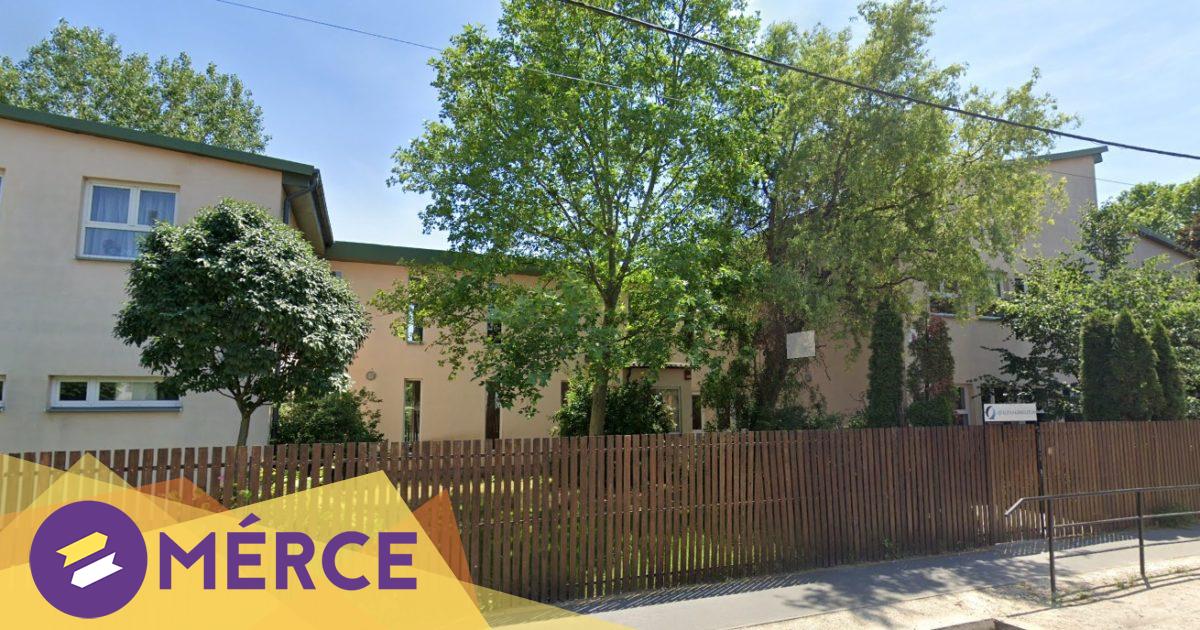 Mit mond el Magyarországról, hogy a nagyszünetben kilakoltathatnak egy ...