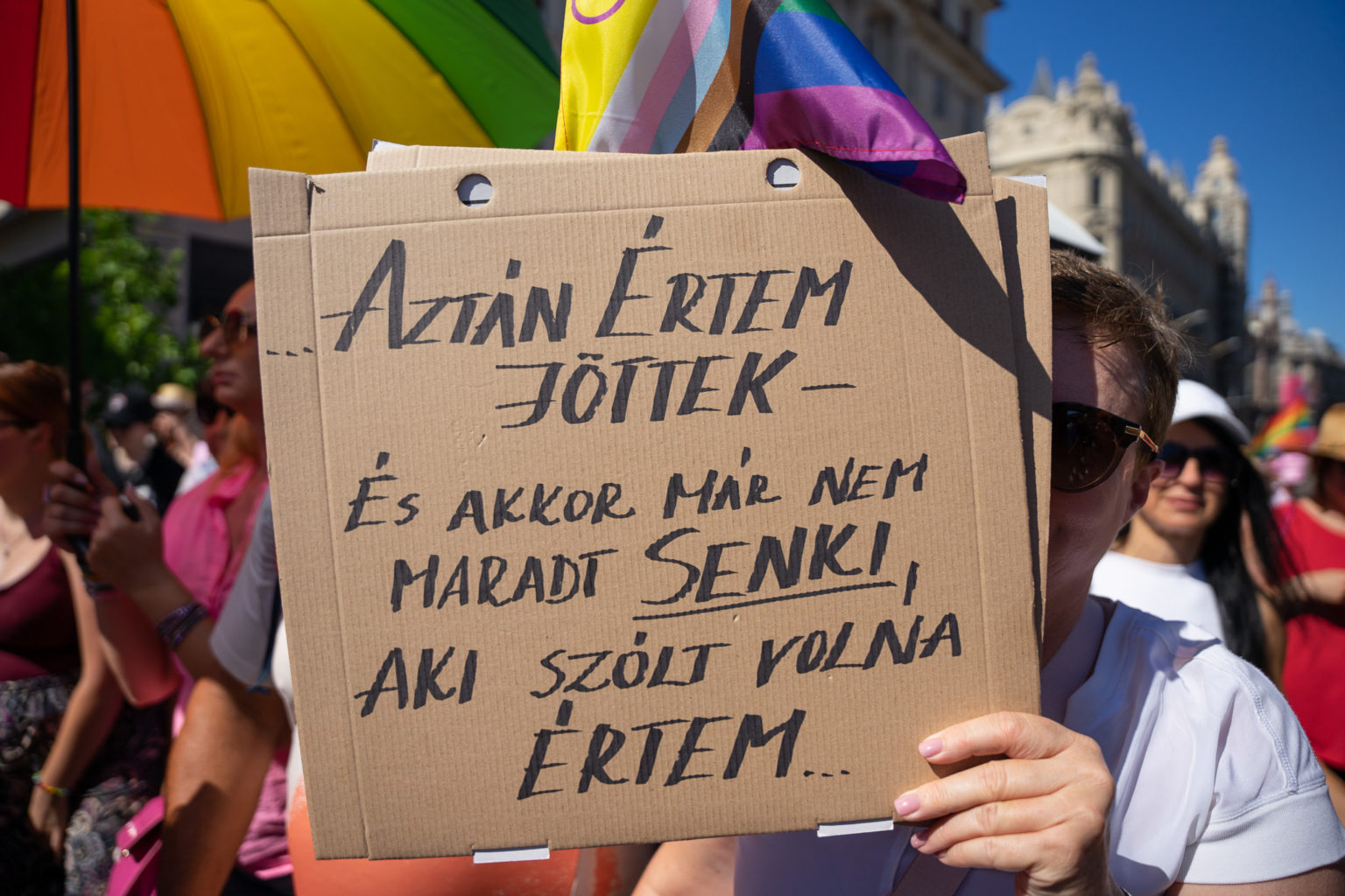 Tiltva nagyobbat szólt mint valaha – ilyen volt a 30. Budapest Pride felvonulás képekben « Mérce